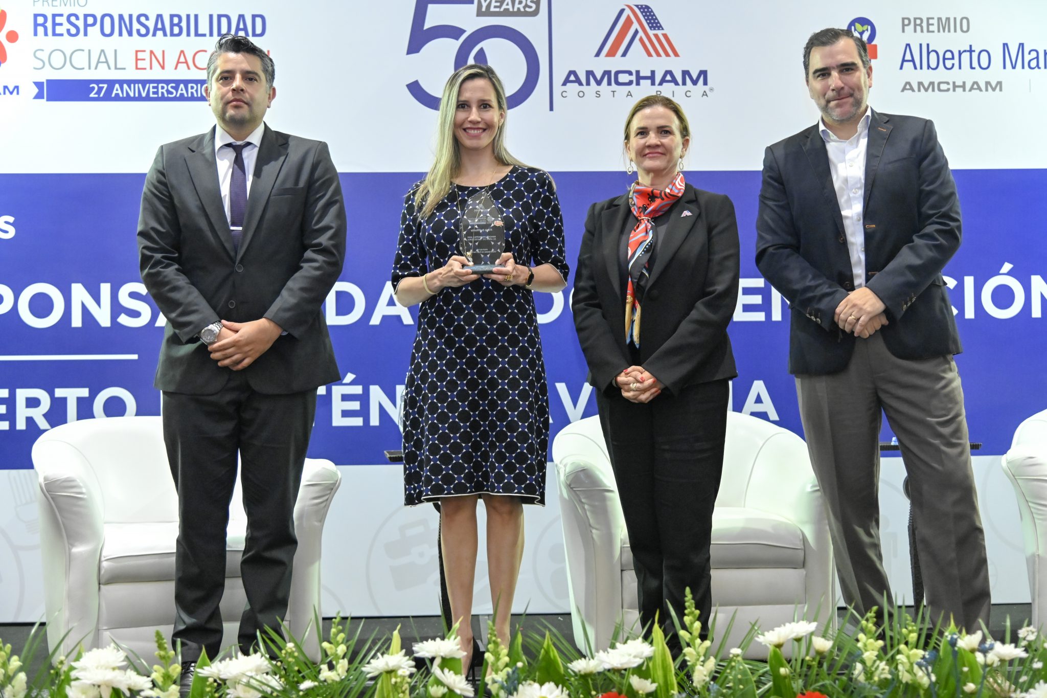 Reconocimientos a proyectos por su innovación, larga trayectoria e interacciones en redes ...